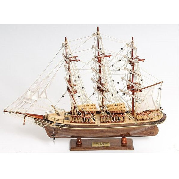 Pre-Built Model Ships | Fully Assembled Display Vessels | Micro-Mark