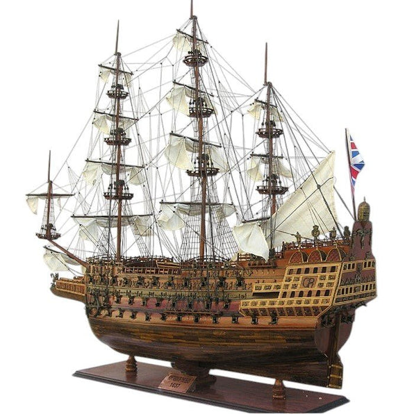 Pre-Built Model Ships | Fully Assembled Display Vessels | Micro-Mark