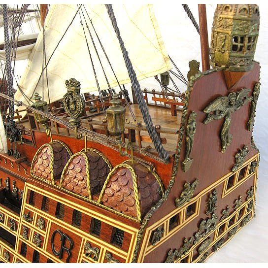 Pre-Built Model Ships | Fully Assembled Display Vessels | Micro-Mark